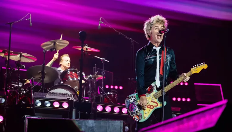 Travis Scott decora el desierto y Green Day en modo protesta en ...