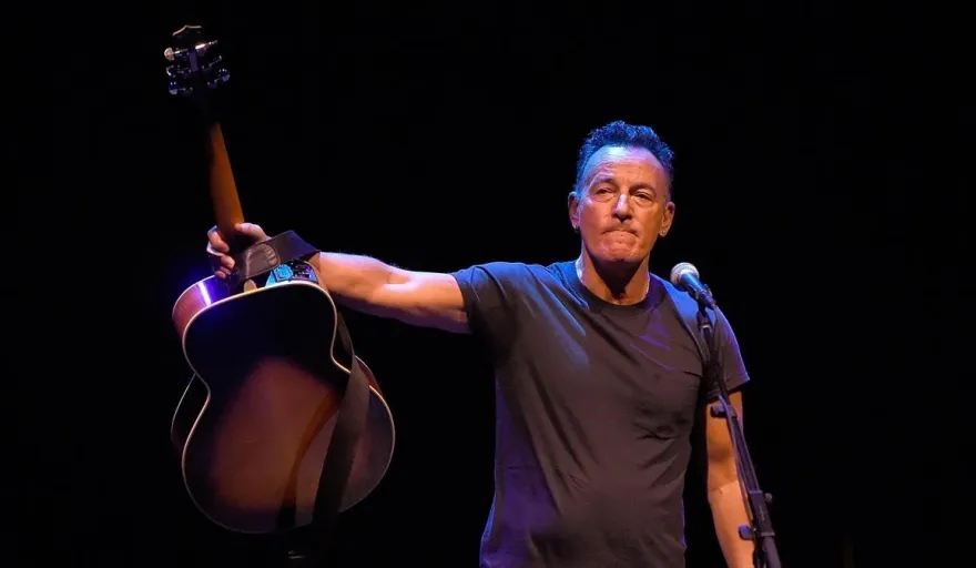 Bruce Springsteen celebra 50 años de carrera con nuevo disco - Estación K2